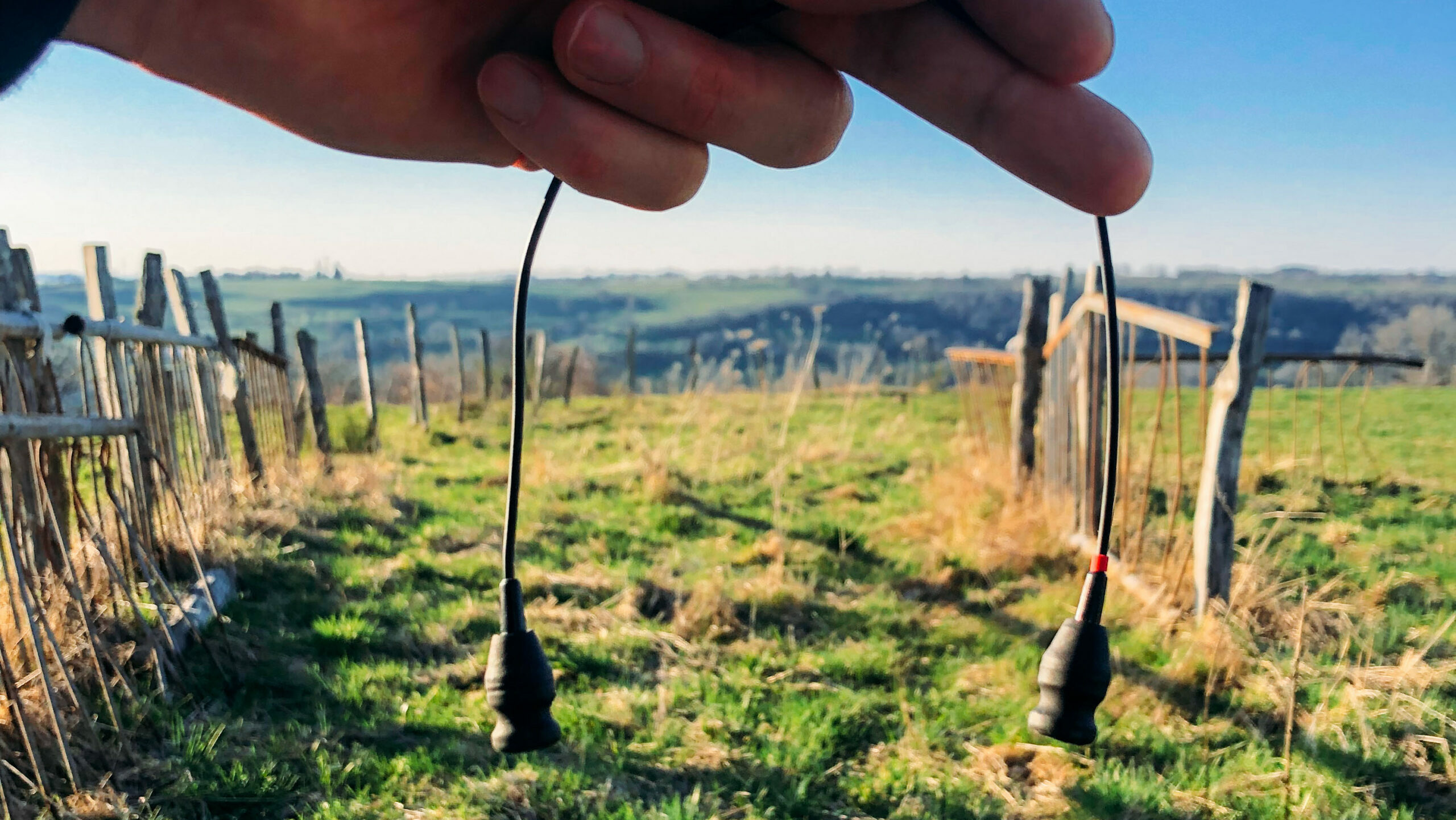 Electromagnetic Field Microphone Equipment - Audio Field